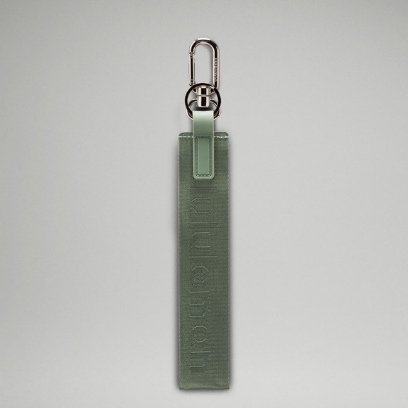 lululemon athletica | Accessories | Nwt Lululemon Never Lost Keychain ...